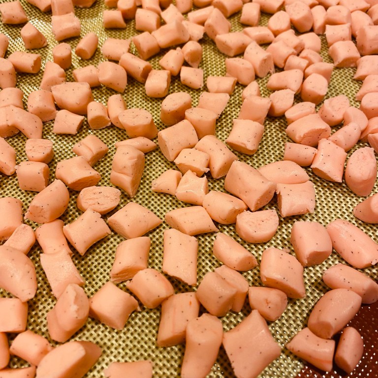 Vanilla Butter Mints – The Petite Homestead